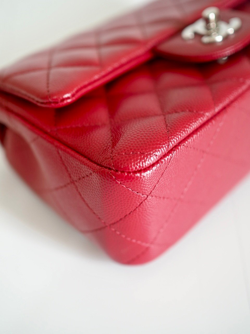 Chanel Mini Rectangular Bag Burgundy Caviar SHW Vintage United Chanel Mini Rectangular Bag Burgundy Caviar SHW Vintage United